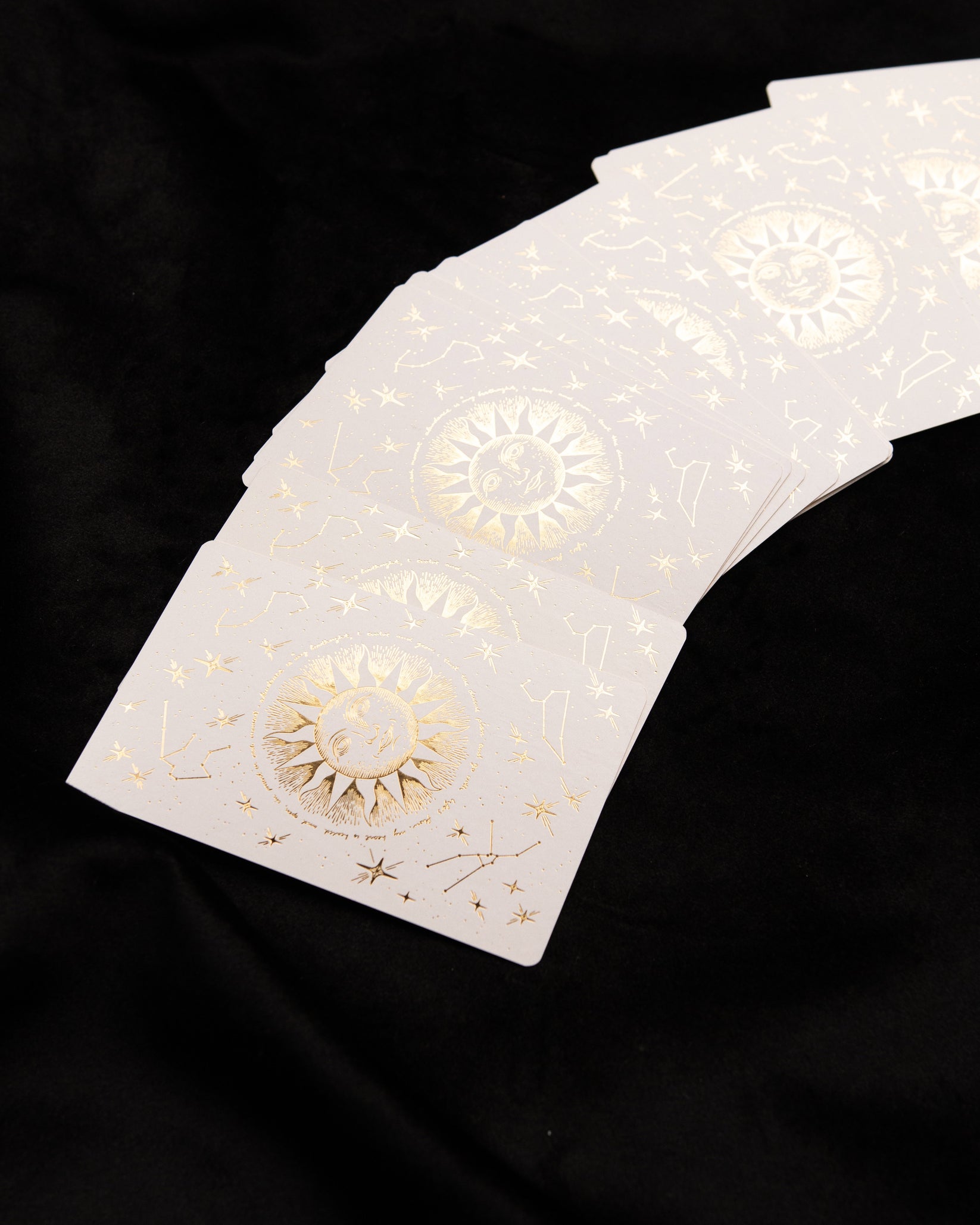 Lightworker Tarot – DreamyMoons